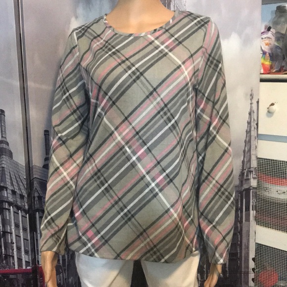 Robert Louis | Tops | Robert Louis Collections | Poshmark